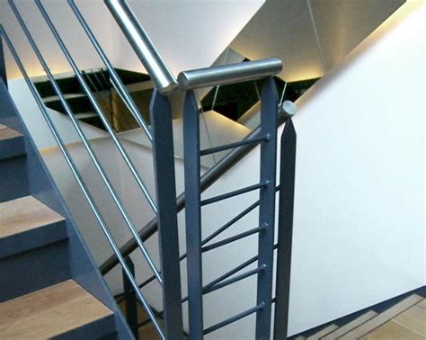 Trappe På Pasfall Vh Stål