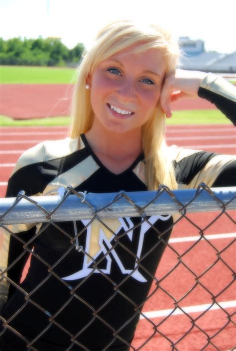 Cheerleading Bailey Cheer Poses Cheerleading Pictures Cheerleading