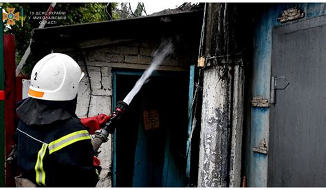 Обстріл Миколаєва РФ випустила ракети по медустановам та житловим будинкам фото Новости