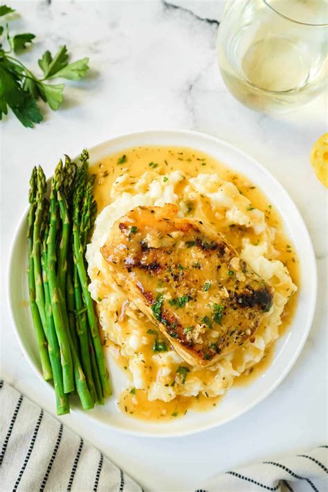 Creamy Chicken And Mashed Potatoes Get On My Plate