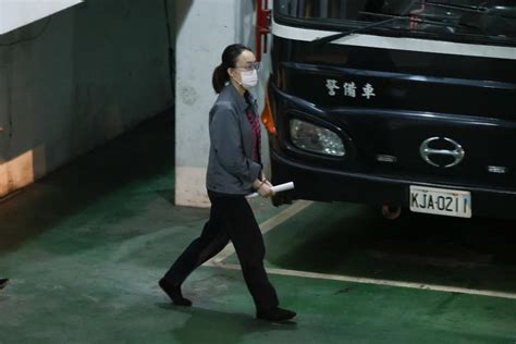 徐巧芯大姑涉幫詐團洗錢慘了！共犯咬「劉媽媽求頂罪」 助理今天也全說了