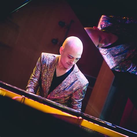 Sergio Mella Youtube