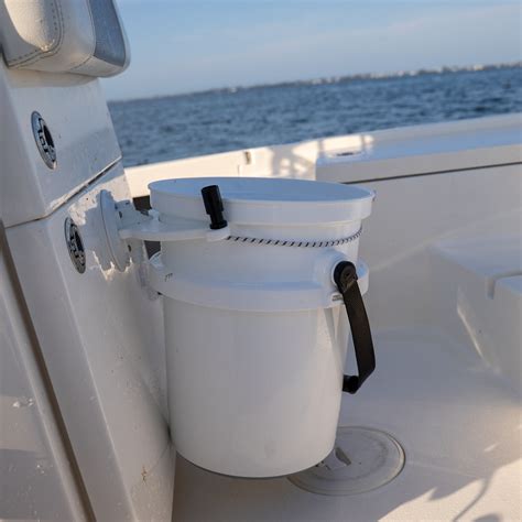5 Gallon Bucket Mount Seasucker