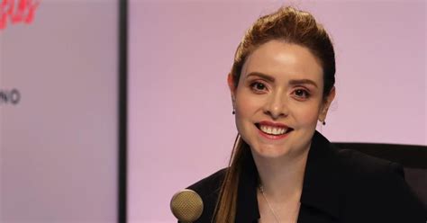 Maryfer Centeno Es Acusada De Manipular E Inventar Comentarios De Apoyo