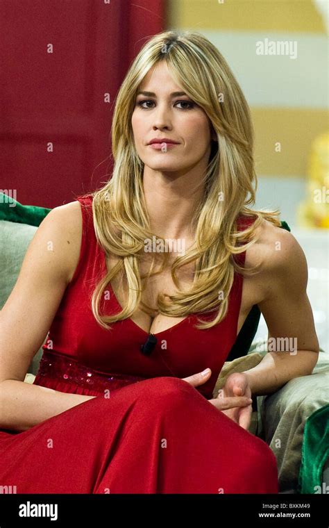 Elena Santarelli Kalispera Telecast Canale Milan Italy