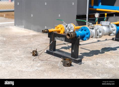 Lpg Liquid And Vapor Connector Pipe For Recieve Gas Load To Tank In Lpg