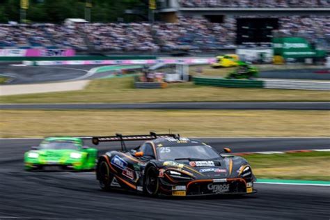 Dörr Scores Mclarens Maiden Dtm Victory