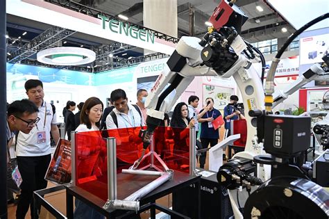 ကွမ်ကျိုးကုန်စည်ပြပွဲတွင် ထုတ်ကုန်အသစ် များစွာ ခင်းကျင်းပြသ 新闻 云桥网缅文