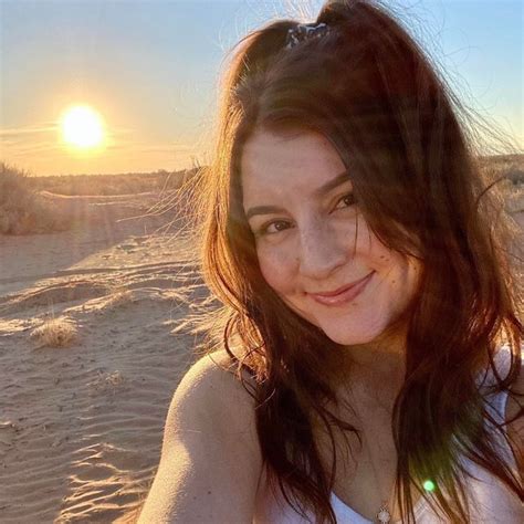 Karen Alarcon Kaaaren • Threads Say More