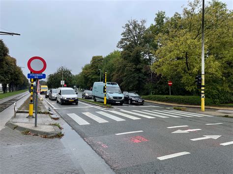 Afrit Fly Over Verliest één Rijstrook “omgeving Wordt Veiliger Voor Fietsers” Foto Hln Be