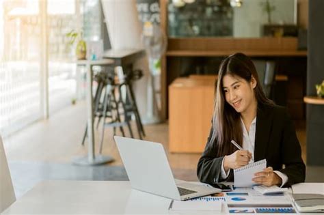 the salesperson s guide to pattern interrupt