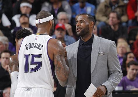 不是cba，也不是nba！考辛斯正式签约，32岁却向现实低头