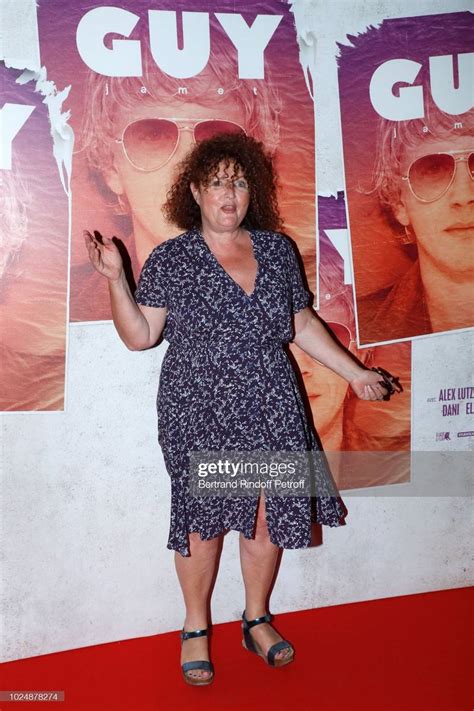 Val Rie Mairesse Feet Photos