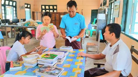 ဂွမြို့နယ်တွင် စာဖတ်ရှိန်မြှင့်တင်ရေးအတွက် Mobile Library စနစ်ဖြင့် စာအုပ်စာစောင်များ အခမဲ့ င