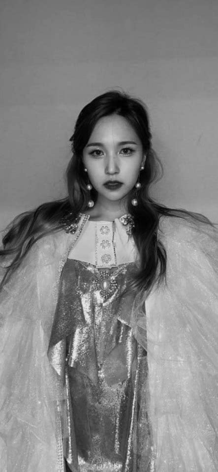 Mina 🐧 Old Actress Aesthetic Tumbex
