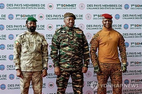 아프리카는 ⒀걸핏하면 쿠데타에 대부분이 독재자 연합뉴스