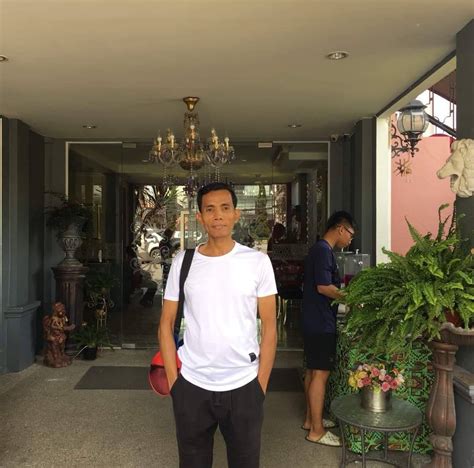 តារាចម្រៀង សែម សង្វាត ទទួលមរណភាពយប់មិញនេះ សារព័ត៌មាន នគរវត្ត