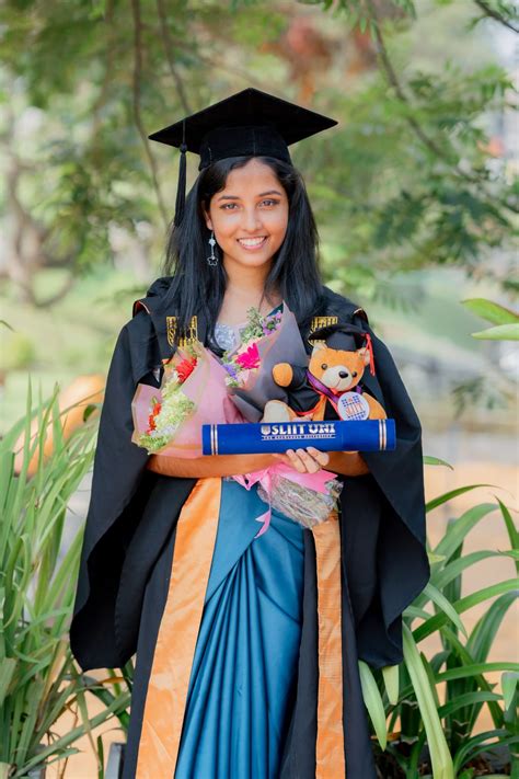 Sewwandi Kumarasinghe On Linkedin Officially Graduated From Sri Lanka Institute Of Information