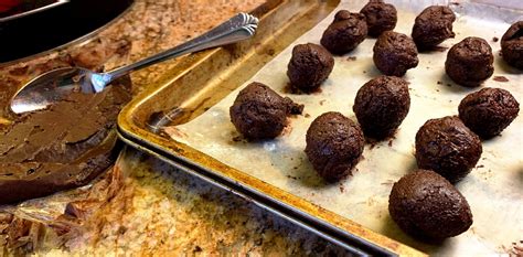 Chocolate Ganache Truffles — Persnickety Panhandler