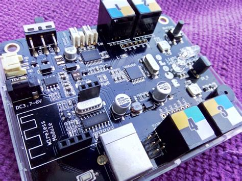 Makeblock Mbot Wireless Robot Car Kit Assembly Part 1 Gadget Explained Reviews Gadgets