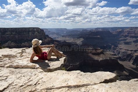 Woman In Grand Canyon National Park Usa Traveling World National
