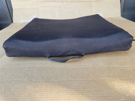 Supracor Stimulite Slim Line Honeycomb Wheelchair Cushion 20” X 19