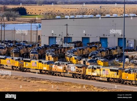 Locomotive Repair Shop At Bailey Yard The Worlds Largest Rail