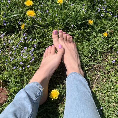 Lick The Wrinkles On My Soles R Footfetishexperiences