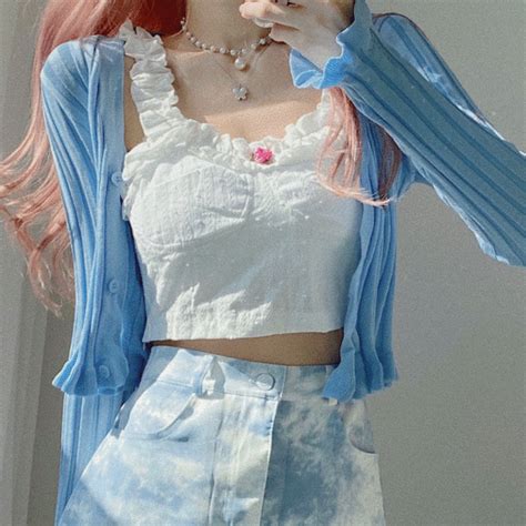 재입고하이틴러블리mimi Frill Cdg 미미 프릴 골지 브이넥 크롭가디건 에이블리