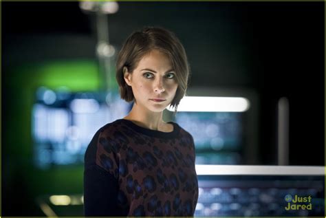 Heres Why Willa Hollands Thea Queen Was Never Going To Be Killed Off