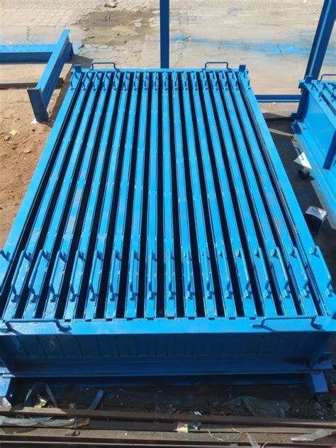 Iron Precast Mold For Boundary Wall For Construction Capacity 100 Kg