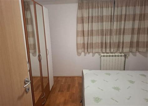 Издавање Нов наместен стан во Центар 47м² близу Бугарска амбасада