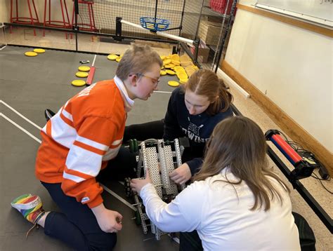 Robotics Team Gains Valuable Skills In The VEX V Robotics Challenge