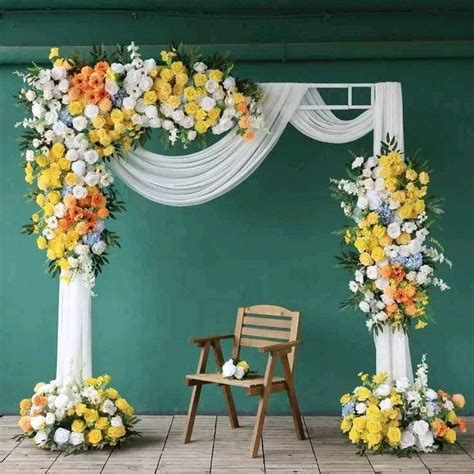 သားငယ္ ေလး ခုမှ Floral စ လုပ်မယ့်သူလေးတွေ ဘာယူရမလဲ