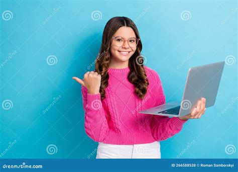 Photo Of Young It Coder School Girl Wear Pink Knitted Pullover Hold