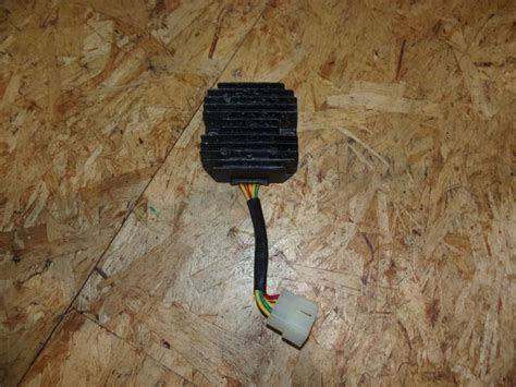 Régulateur De Tension 320 Hytrack