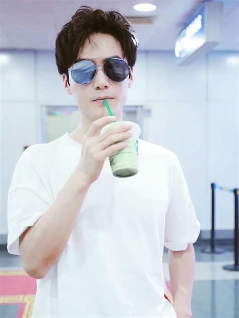 Pin Oleh 제하 김 Di Mao Zijun