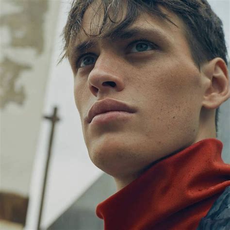 Pin By Ameri On Prince Charming Prince Charming Prince Charmed