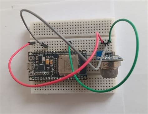 Détecter La Fuite De Gaz Avec Esp32 Et Le Capteur Mq 4