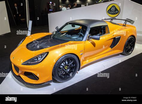 Lotus Elise Yellow
