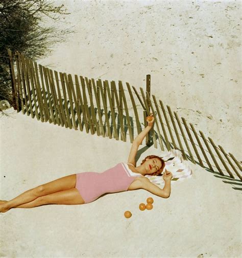 These Fabulous Vintage Beach Images From The Vogue Archives Capture