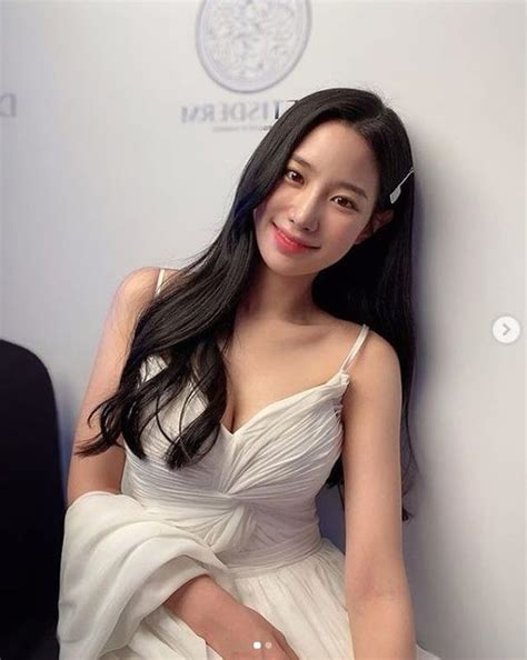 「berry Good」チョヒョン、清純な魅力からセクシーさまで“女神のような美貌” K Pop、韓国エンタメニュース、取材レポートならコレポ！