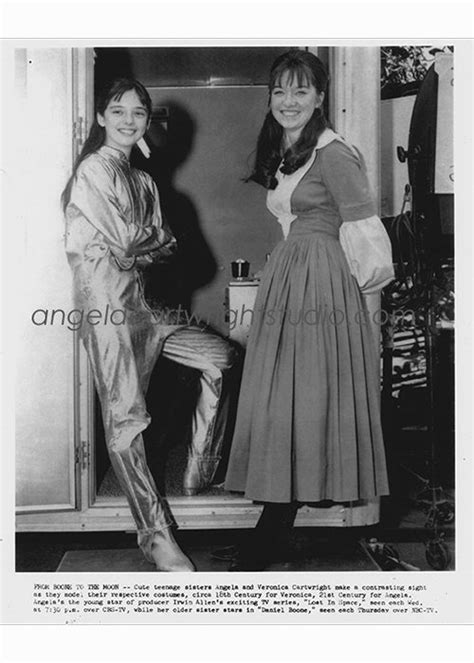 Veronica Cartwright Lost In Space