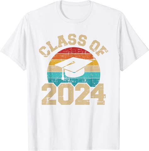 Class Of 2024 Graduation Hat Retro T Shirt