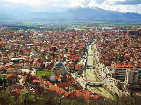 Косово Пътуване из една не призната държава На ръба Peika Bg