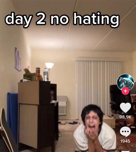 Day 2 No Hating Guy Screaming On The Floor Know Your Meme