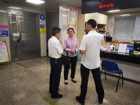 区卫生健康局：广州市老龄工作委员会办公室到我区开展老年人优待卡业务巡检（组图） 广州市荔湾区人民政府门户网站