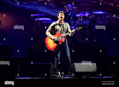 James Blunt Live Bei Einem Konzert Seiner Who We Used To Be Tour In