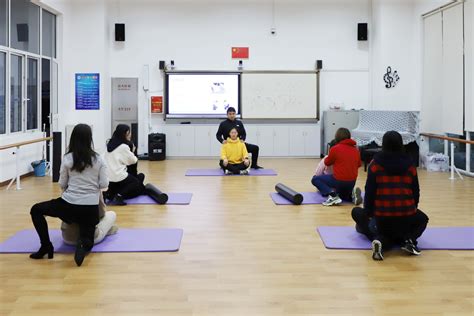汇运动爱生活 复旦大学附属徐汇实验学校