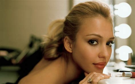 Hd Wallpaper Of Celebrity Jessica Alba